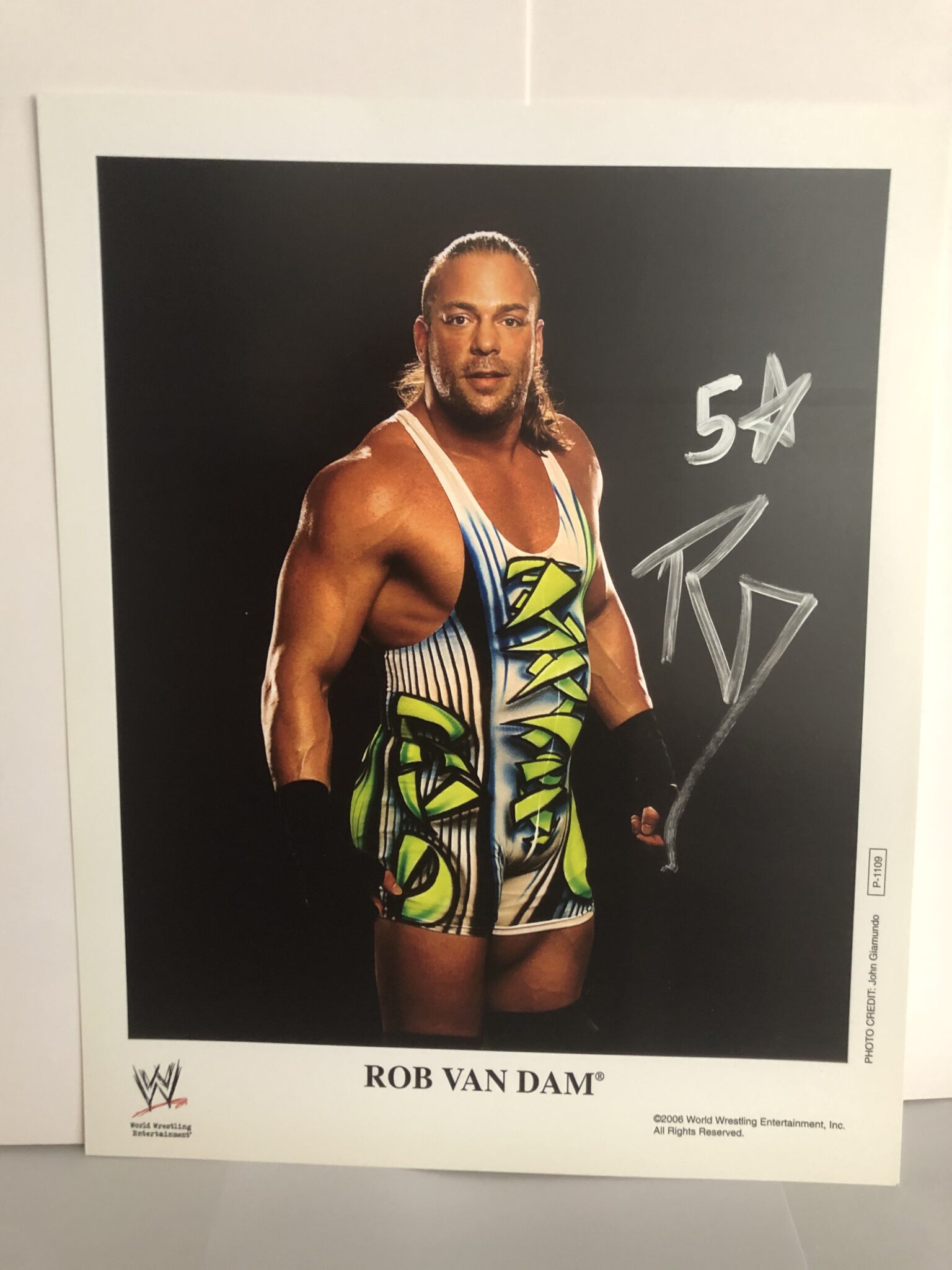 Signed RVD (Rob Van Damme) - WWE Wrestling Photo - 8 x10 - The Whole ...