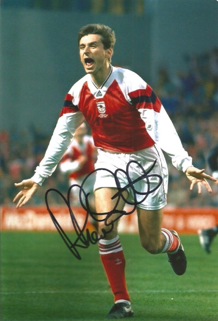 Signed Memorabilia Store – The Whole Shebang